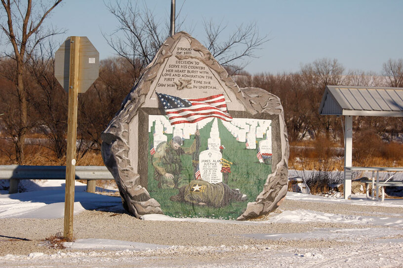 Honoring Veterans by Illuminating Freedom Rock with Solar